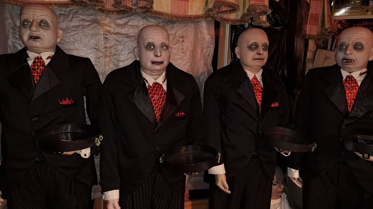 My ULTIMATE Gemmy Fat Butler Animatronic Collection! - YouTube