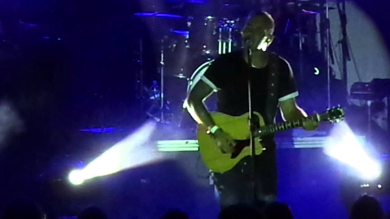 ΣΤΕΛΙΟΣ ΡΟΚΚΟΣ-ΕΤΣΙ ΑΓΑΠΑΩ ΕΓΩ LIVE@ XΑΛΚΙΔΙΚΗ - YouTube