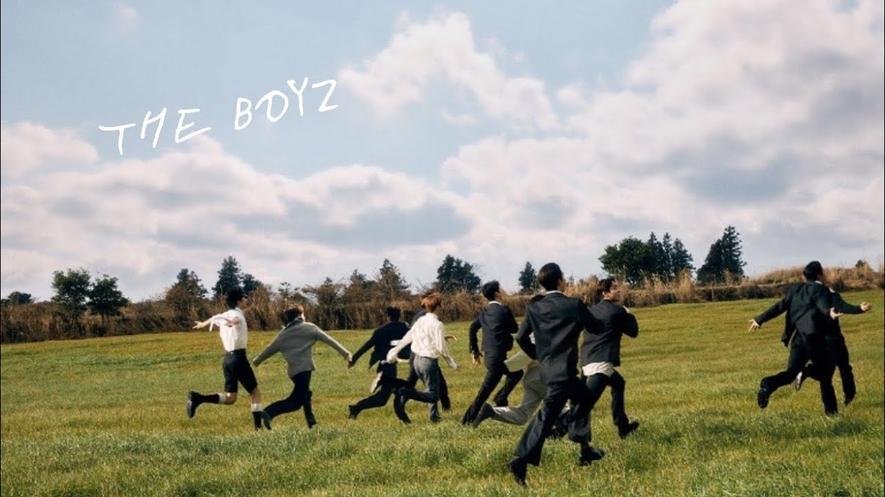 THE BOYZ 청춘의 기록 - YouTube