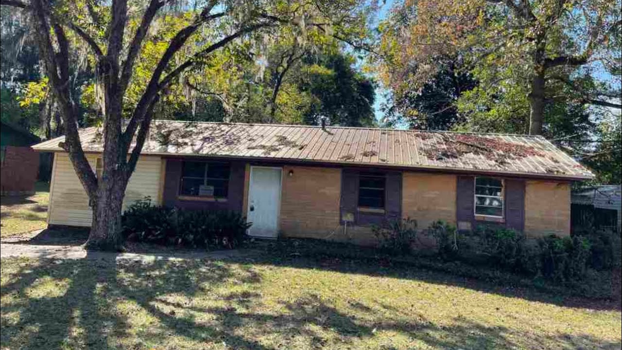 2349 Yorkshire Dr @TYLER WILLIAMS - YouTube