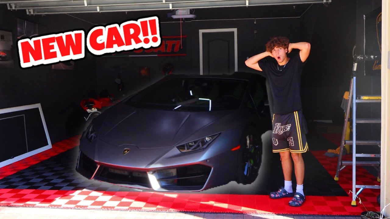 BUYING MY FIRST EVER CAR AT 17!! - YouTube