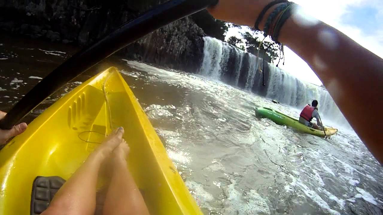 Kayaking Bay of Islands - YouTube