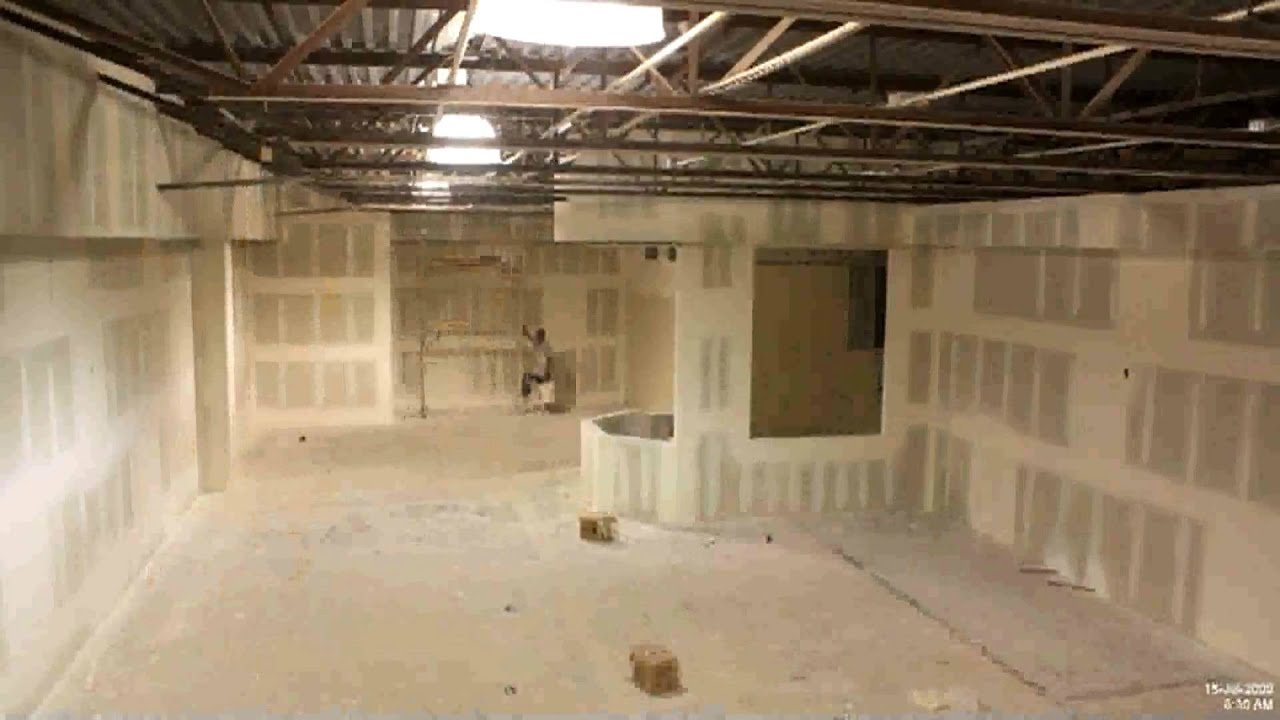 Phoenix NAP Meet-me Room - YouTube