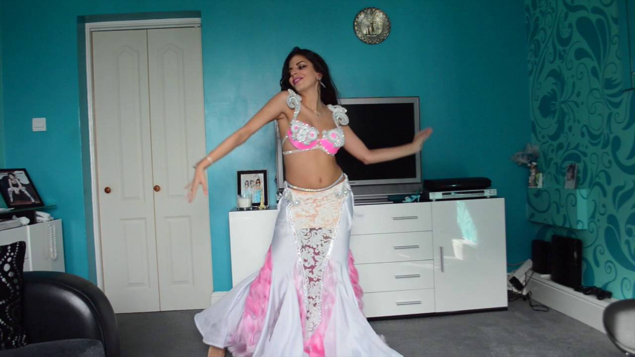 Drum Solo Belly Dance Improvisation by Farrah - YouTube