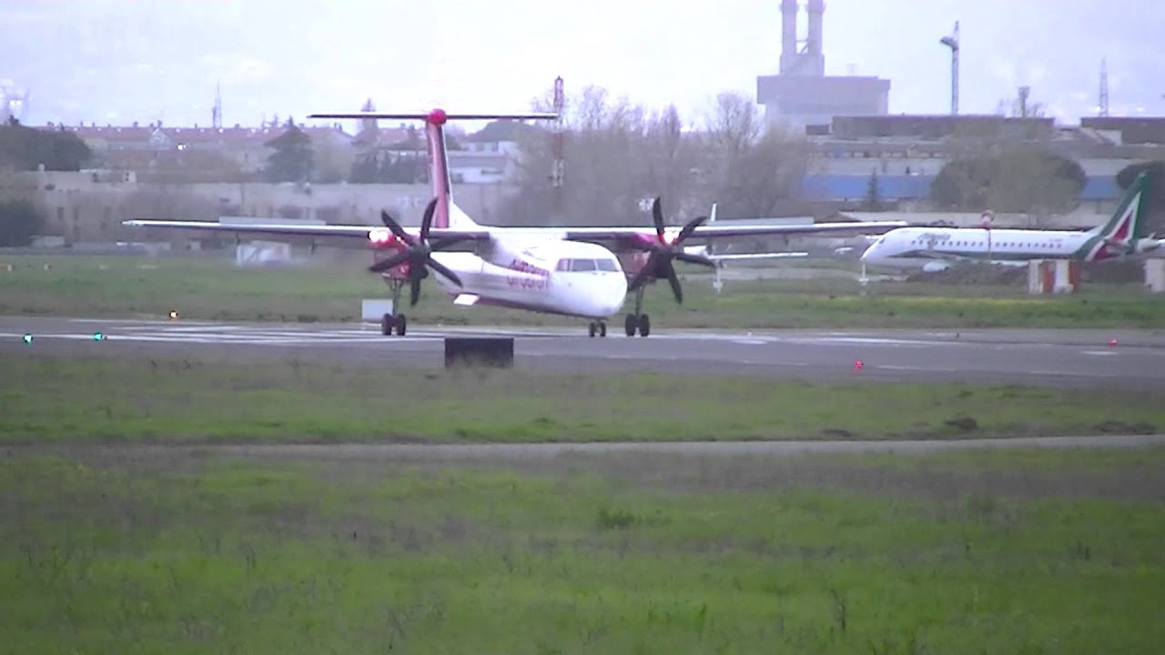 AirBerlin Bombardier Q400 - Landing in Firenze (HD) - YouTube