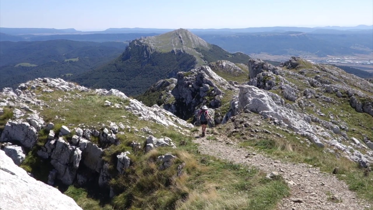 Aizkorri (Montes Vascos) - YouTube