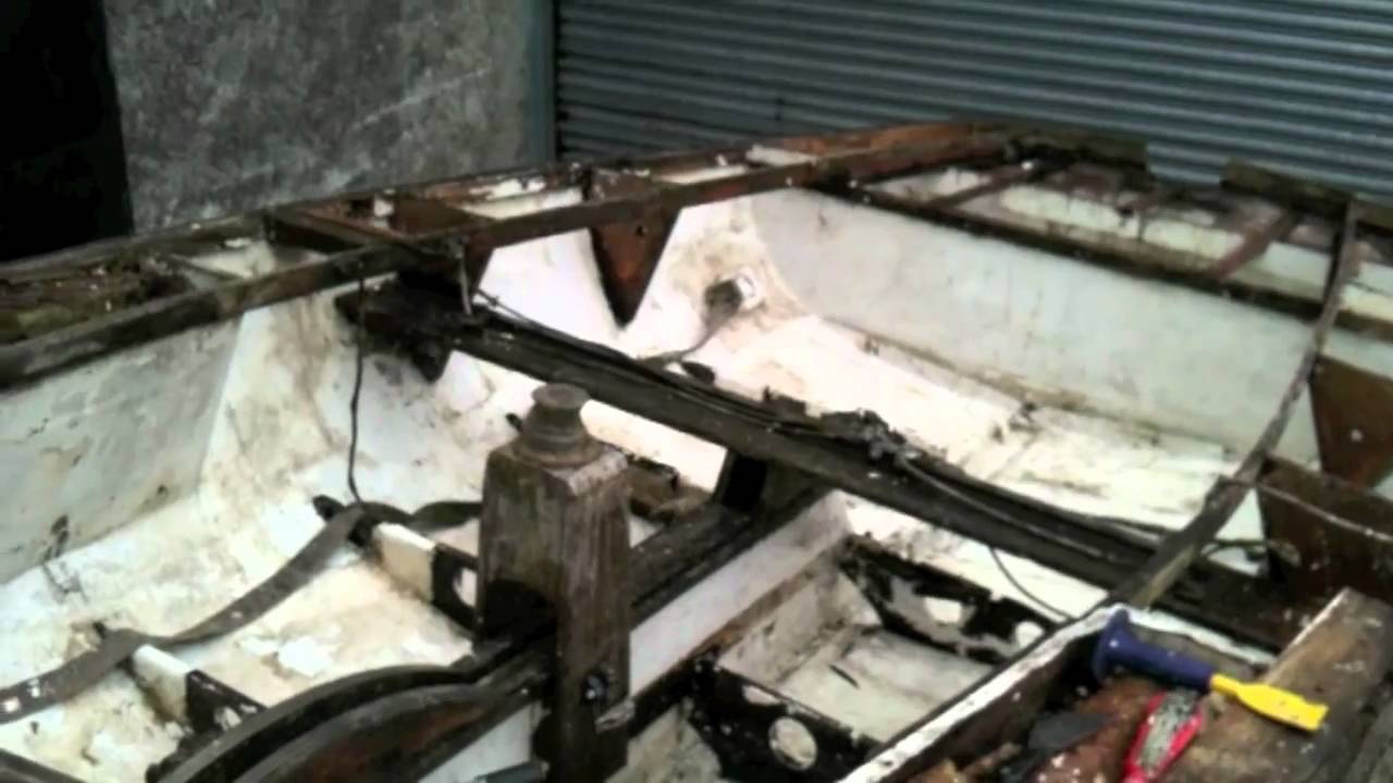 Cailin Ban - Restoration - YouTube