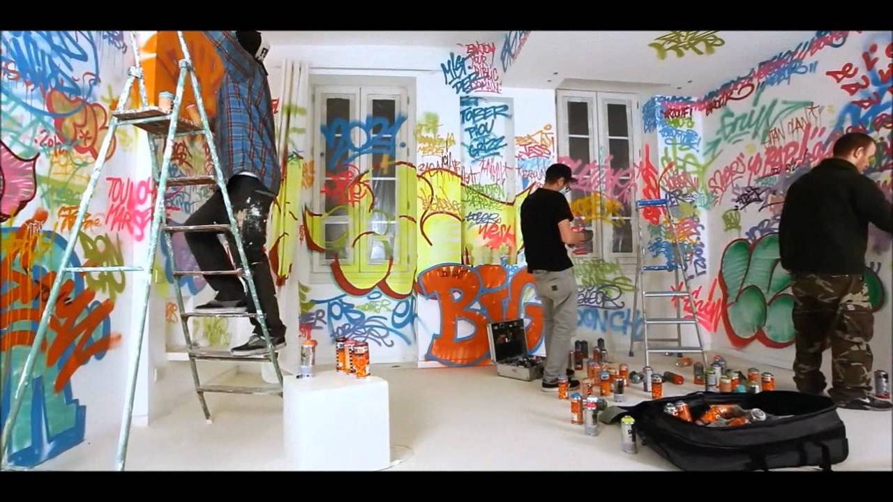 Panic Room: Graffity Covered Room HD - YouTube