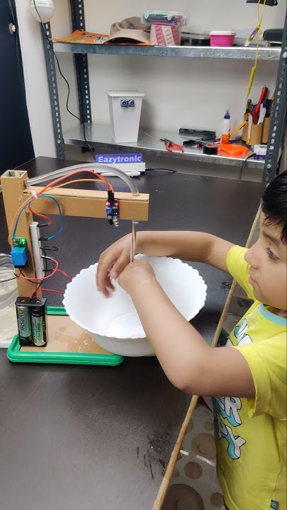 Automatic Water Tap without Arduino #withoutarduino #smarttap #eazytronic #arduinoprojects #diy ...