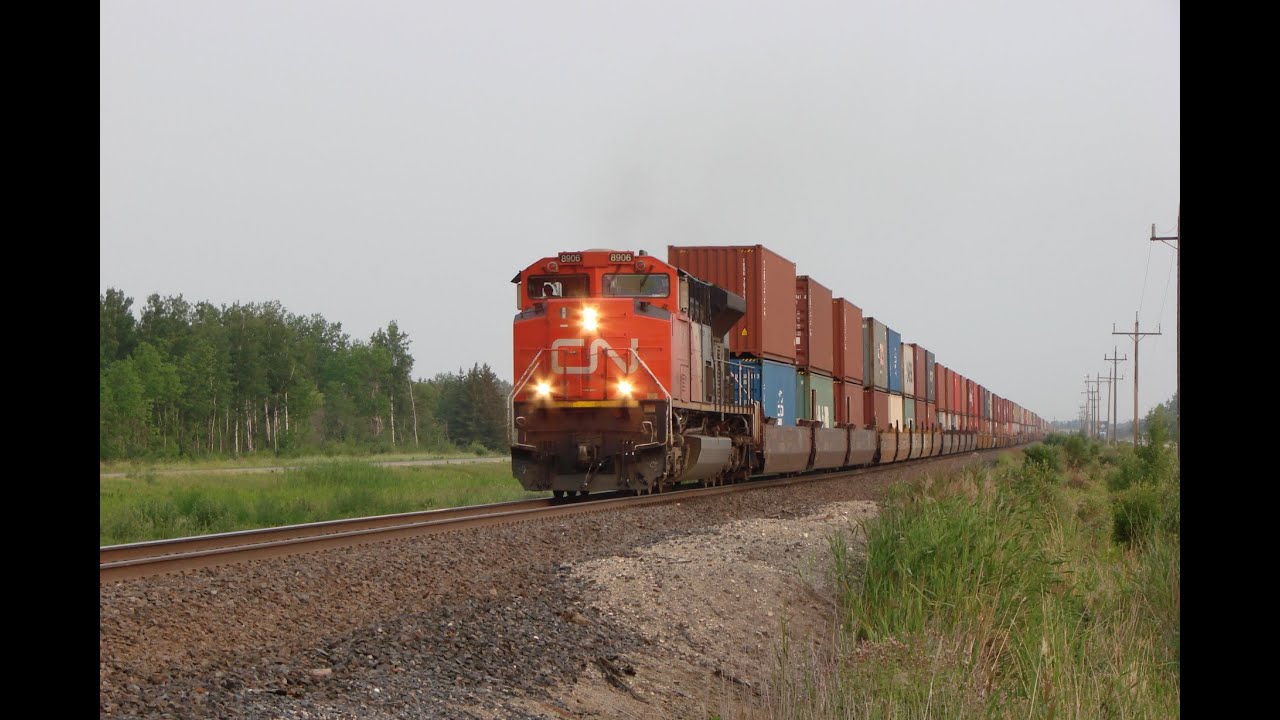 CN Intermodal with CN (SD70M-2) #8906 & (ES44AC) (DPU) #2838 Warroad MN ...