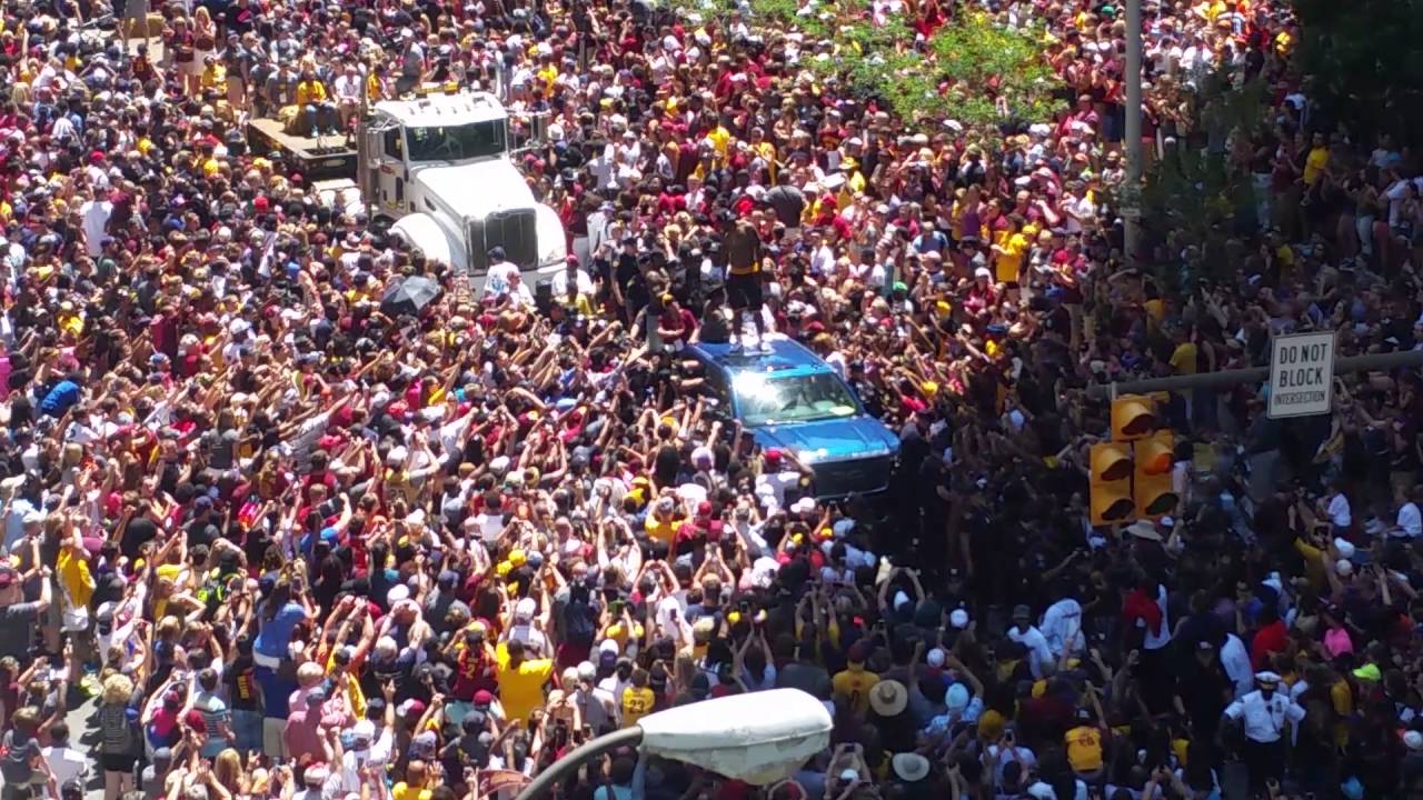 Cleveland Cavs Parade #15 - YouTube