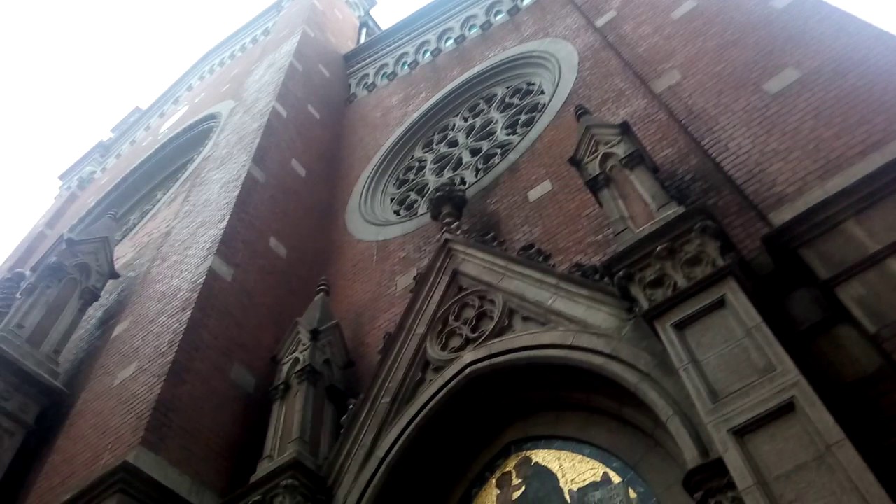 Altın piston-Taksim istiklal cd kilise.(12-11-2016). - YouTube