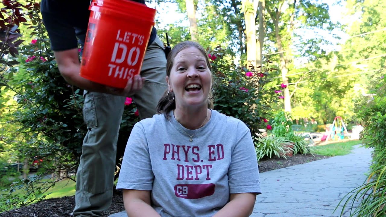 Danette's Ice Bucket Challange - YouTube