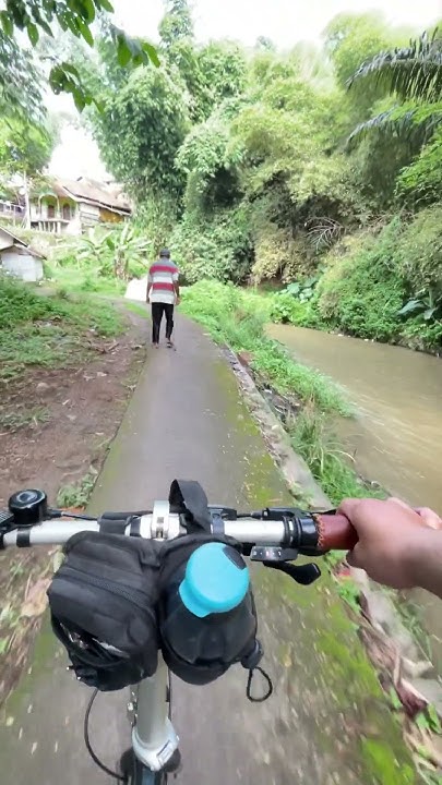 Gowes Pagi - YouTube