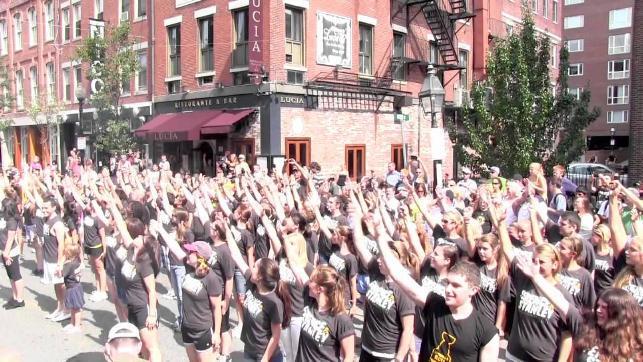Stanley Cup Boston North End Flash Mob - September 2011 - YouTube