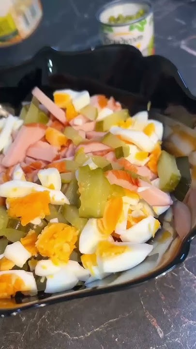 САЛАТ С КОПЧЕНОЙ КУРИНОЙ ГРУДКОЙ БЖУ на 100 гр: 9,5/8/2,5 #рецепты #еда ...