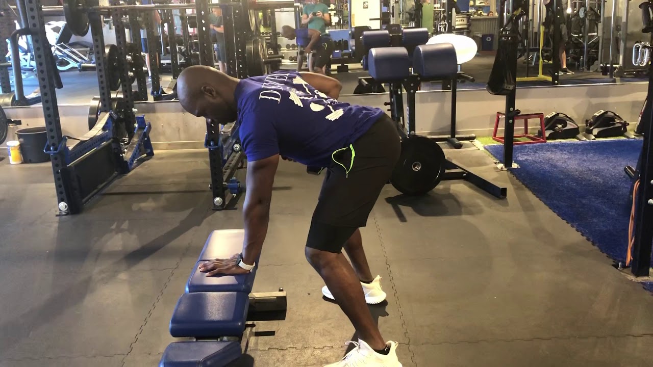 Vital Training Systems: 3 Point Stance Row - YouTube