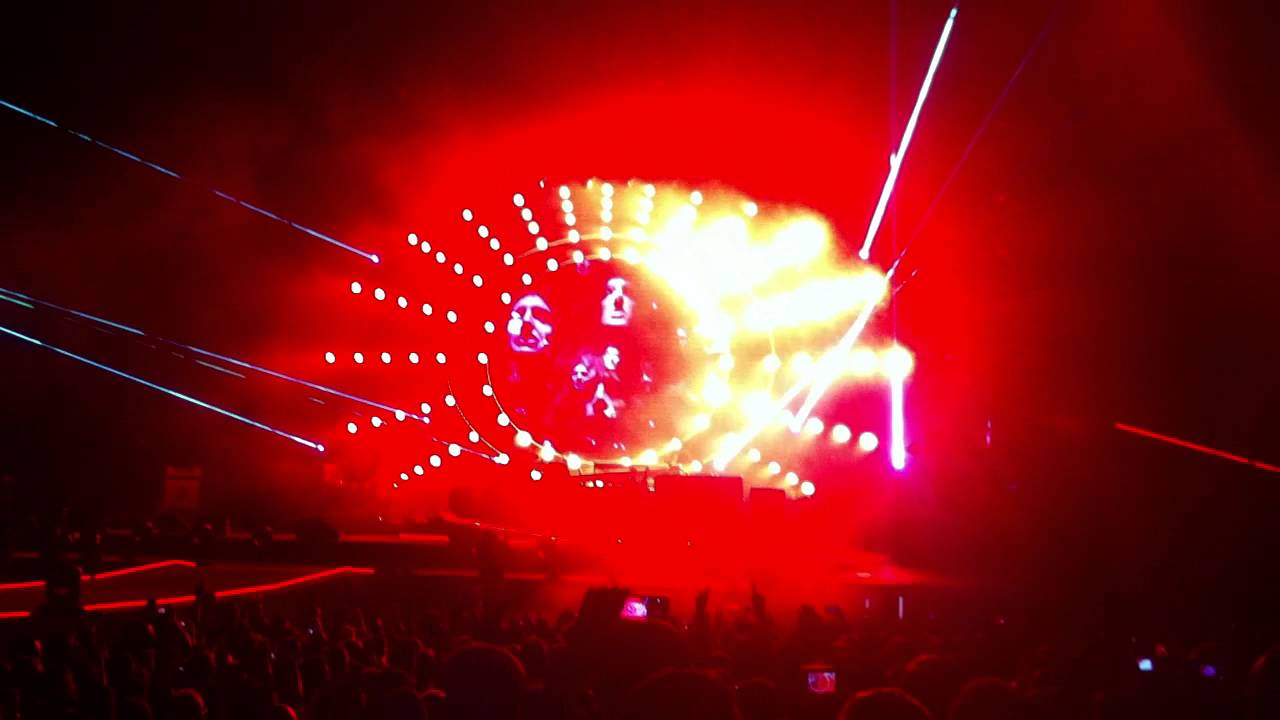 Queen - Bohemian Rhapsody Rock in Rio Lisboa - YouTube
