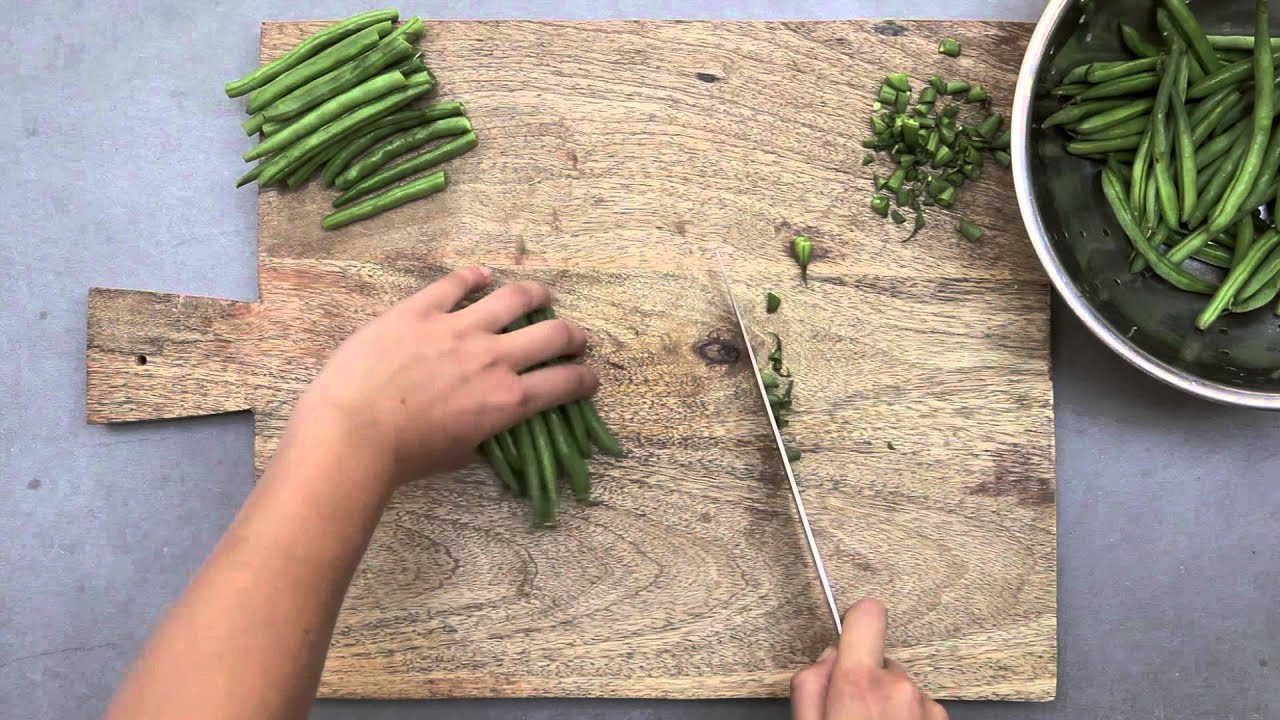 Slim idee voor het snijden van boontjes - YouTube
