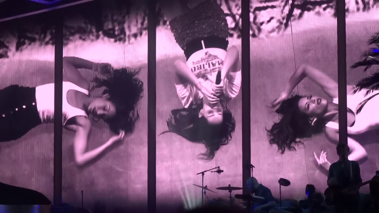 Lana Del Rey - Pretty when you cry - Live at Sportpaleis - Antwerpen ...