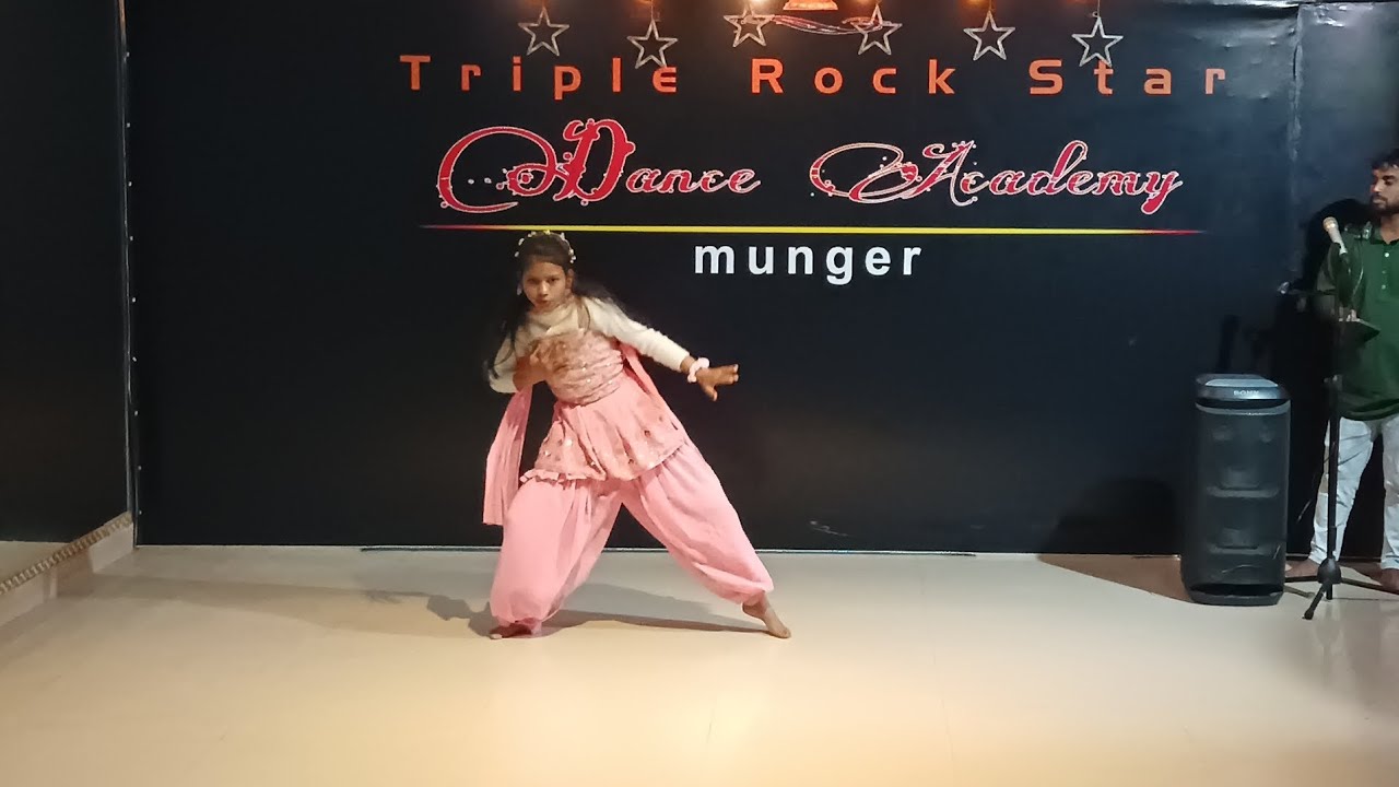 Lutt Putt Gaya (Shah Rukh Khan) TRS DANCE Munger || Dunki - YouTube