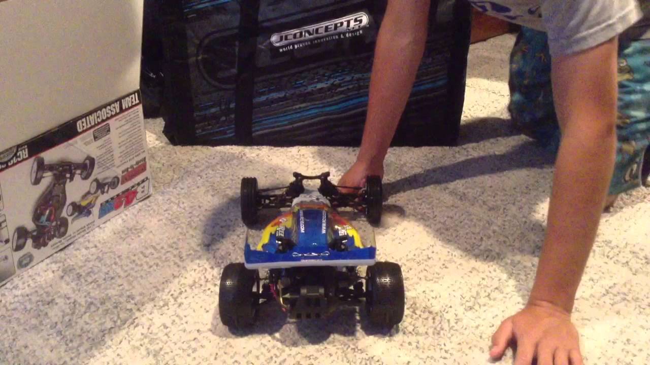 Team associated B4.2 RS RTR Unboxing - YouTube