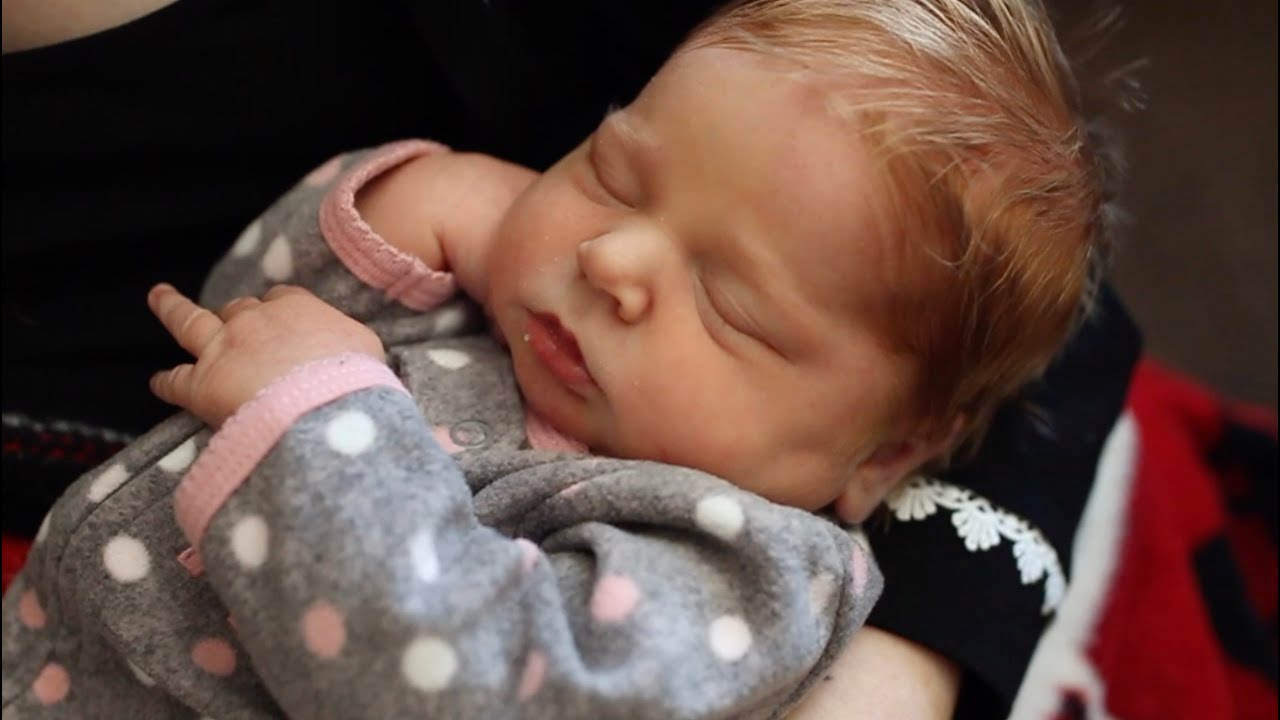 Welcome to the world baby Adeline - YouTube