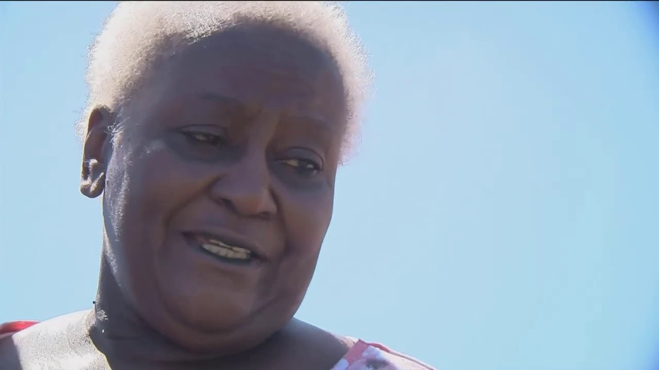 Suspect named in Bee Love's murder - YouTube
