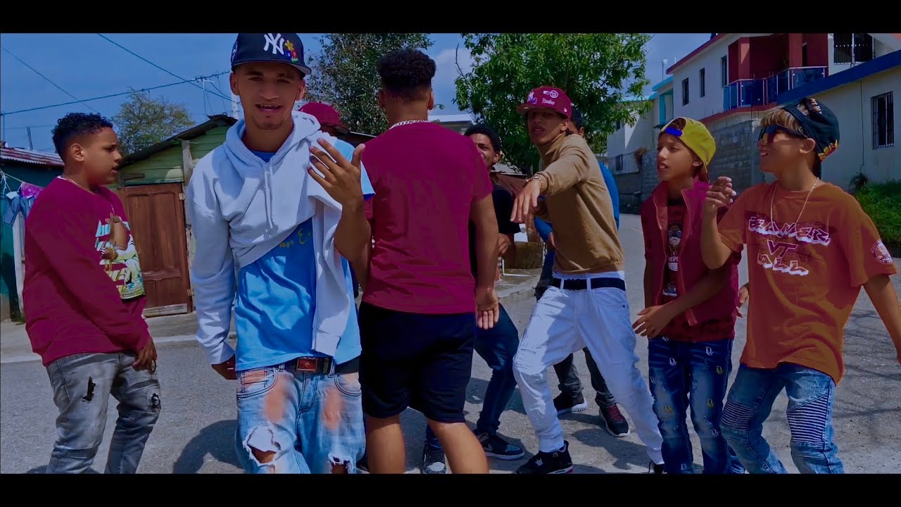 Loco Con las Latinas 😍 - Andy Lora x Criss Seven x Ariel HD (Video ...