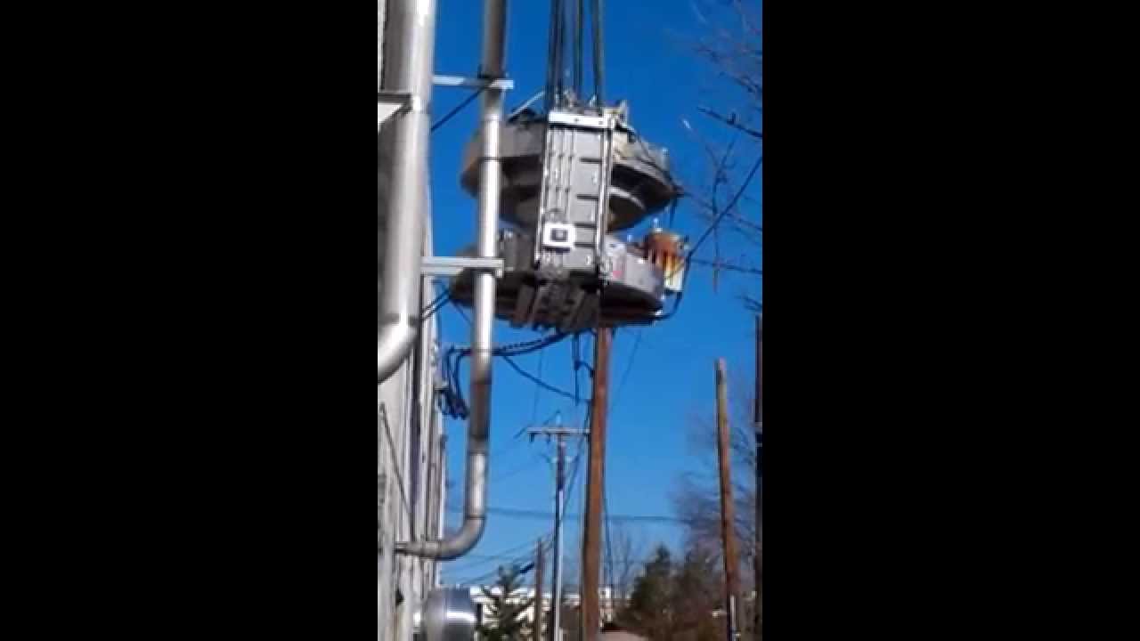 Philips High Field Open Panorama MRI Delivery - YouTube