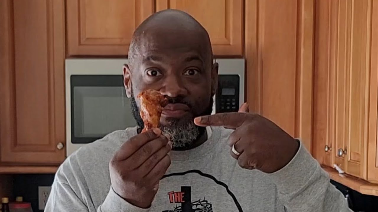 Smackin or Lackin| Reviewing Winganza Buffalo style Heat and Serve ...