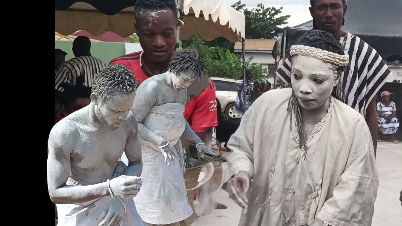 🔥AKOM NE AMAMER3 TRADITIONAL CULTURE, NANANOM ABOSOM PERFORM - YouTube