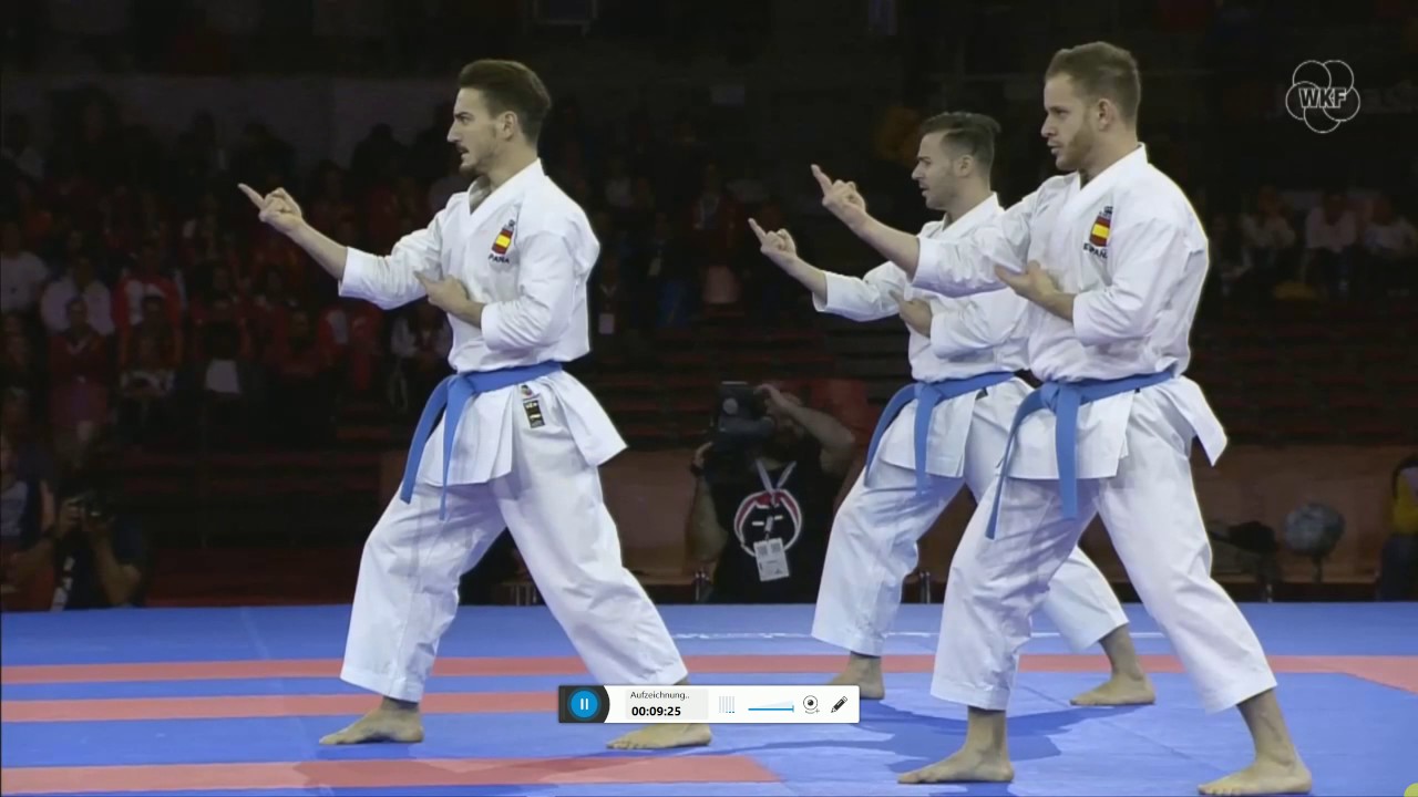 WKF Worldchampionship 2016 Team Kata Male Bronze Fight - YouTube