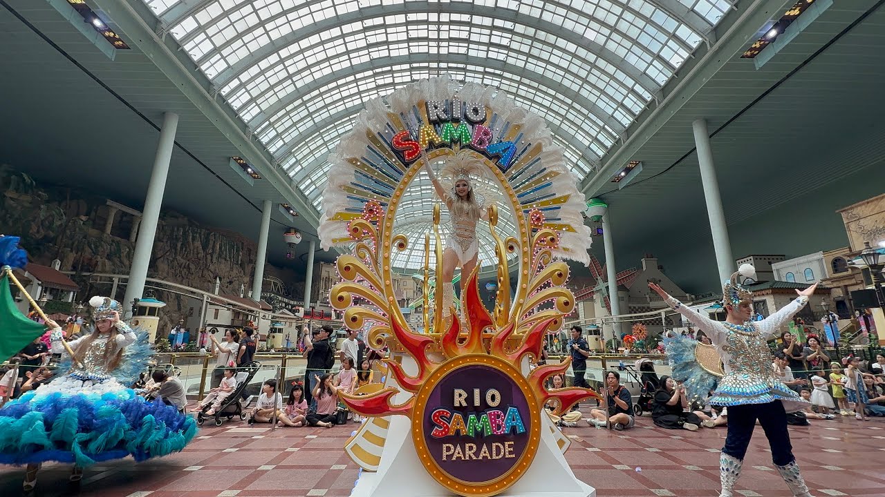[4K] 20250617 롯데월드 삼바 카니발 퍼레이드 Lotte World Samba Carnival Parade - YouTube