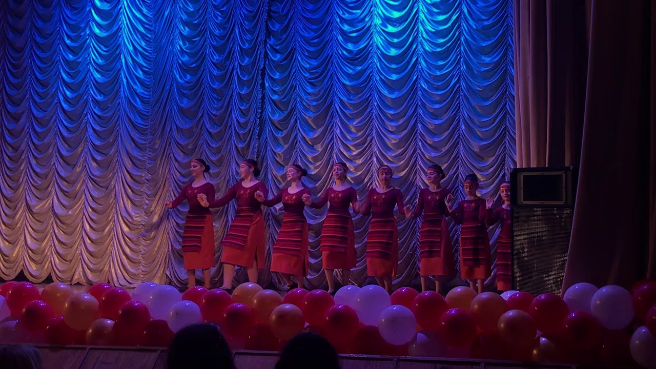 Character dance studio - Shoror - YouTube