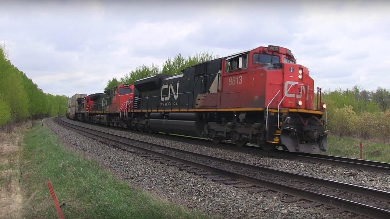 CN Train Spotting HD: K5LLA! | CN 8813 2662 & 2018 Crawls CN Q108 East At Carvel AB 3/10 5/16/17 ...