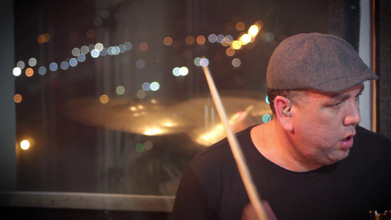 Seven Days- Cláudio Felix - YouTube