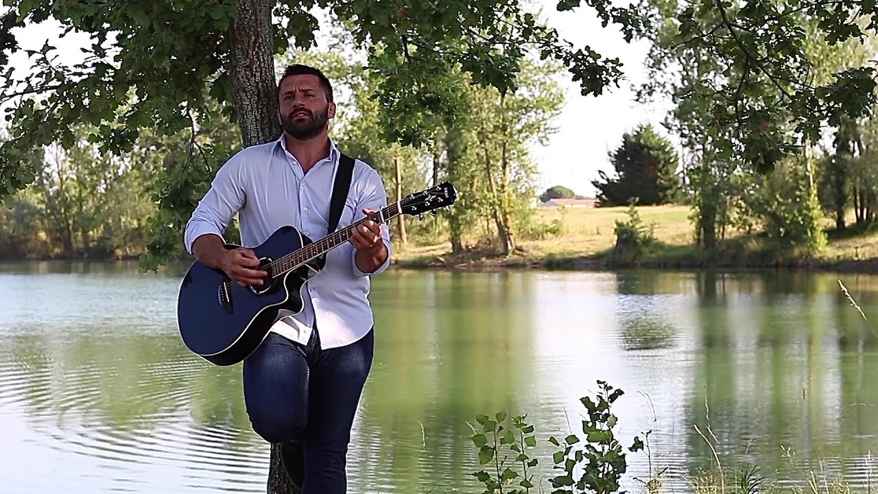 Je t'aimerai - Christian HILO (Acoustic Slow Session) - YouTube