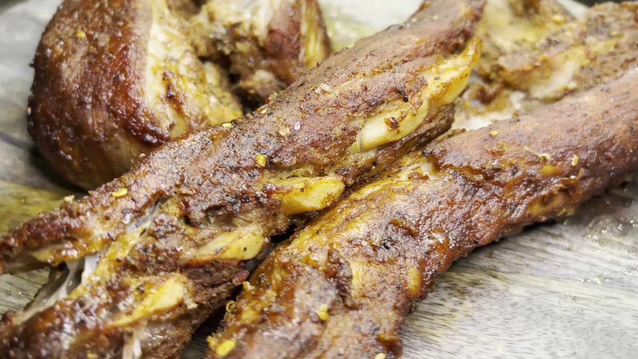 COOKING PORK RIBLETS IN THE OVEN - YouTube