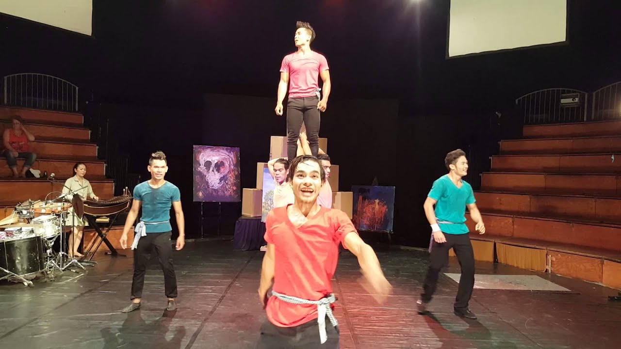 Human stack up - YouTube