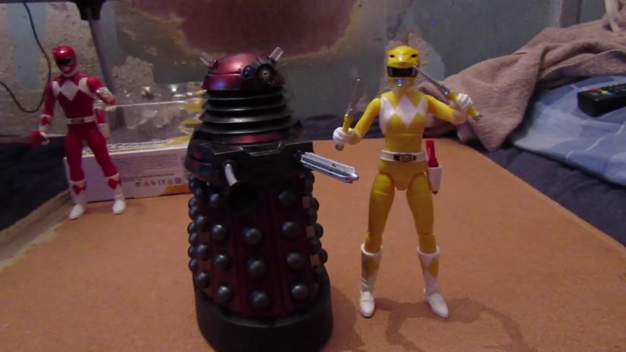 review Power Ranger lighting Collection Yellow Mighty morthin - YouTube