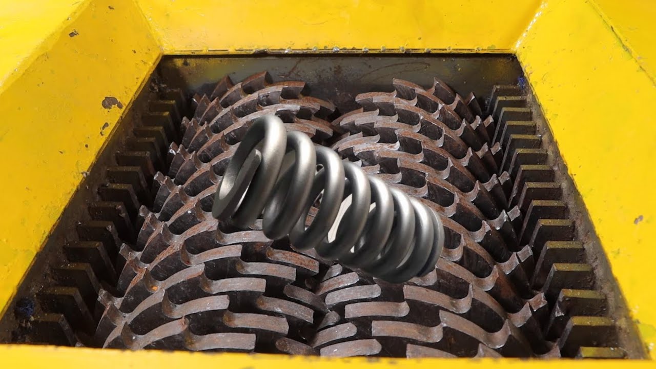 Crusher Challenge Giant Spring - YouTube