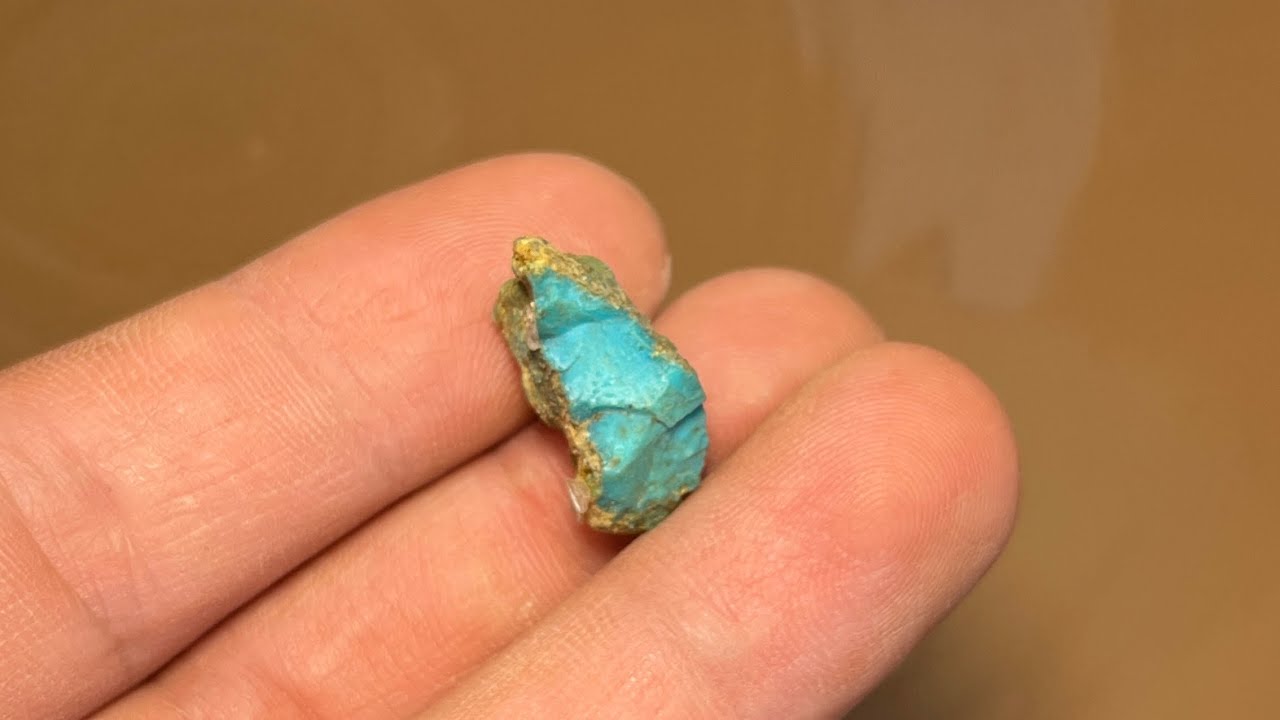Cutting turquoise stone - YouTube