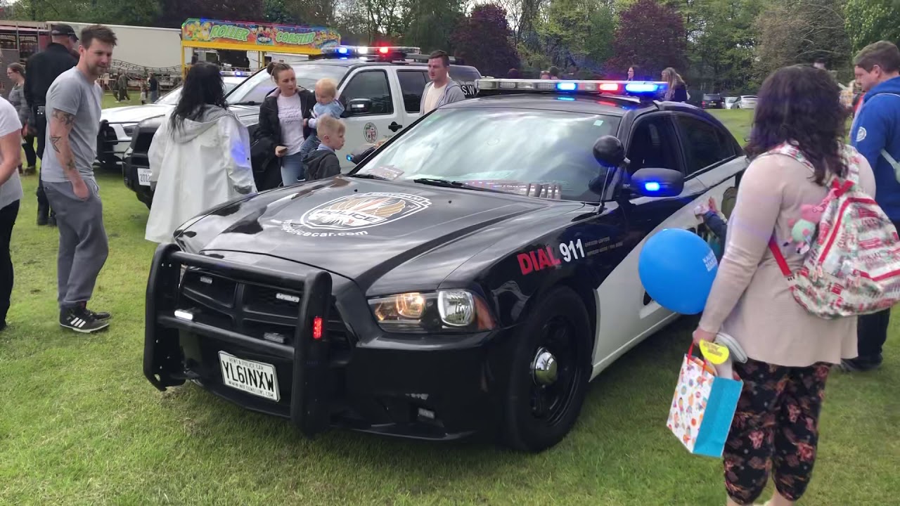 Awesome cop cars in Yorkshire! - YouTube