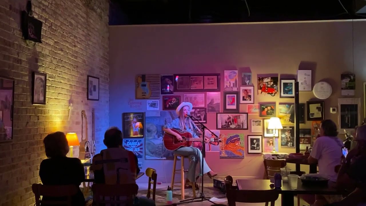 Jessie Ritter - "Love You Still" Live At The People's Room (Mobile ...