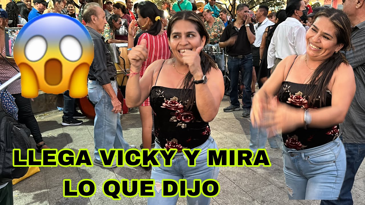 MIRA CON QUE NOS SORPRENDIÓ VICKY - YouTube