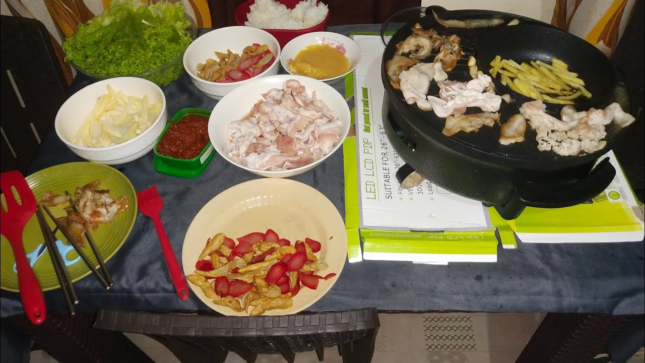 Samgyupsal for dinner! - YouTube