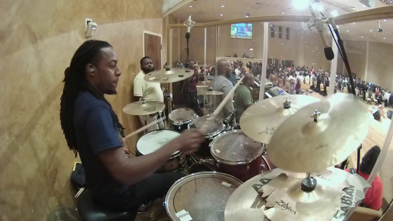 Ron Hadley - Bless The Lord Medley - YouTube