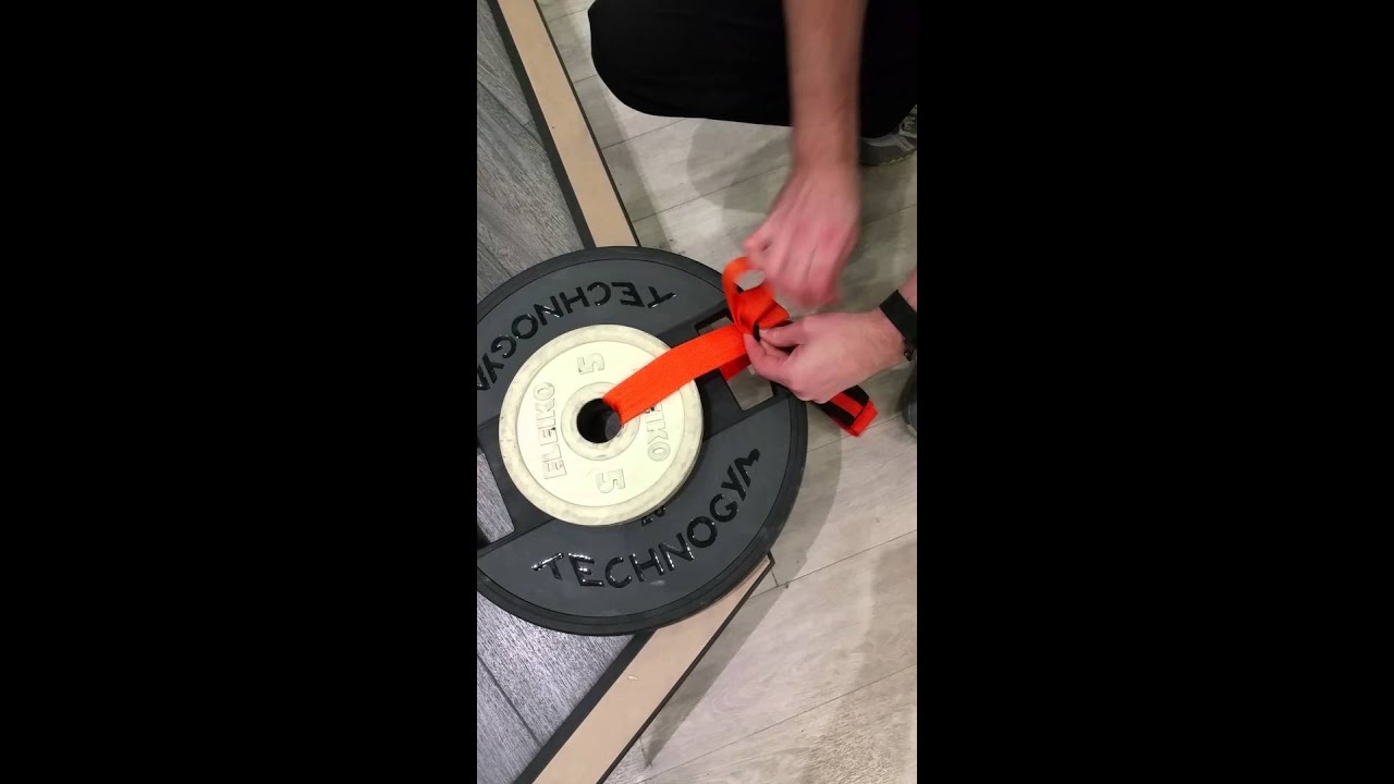 Setting up farmers carry with plates - YouTube