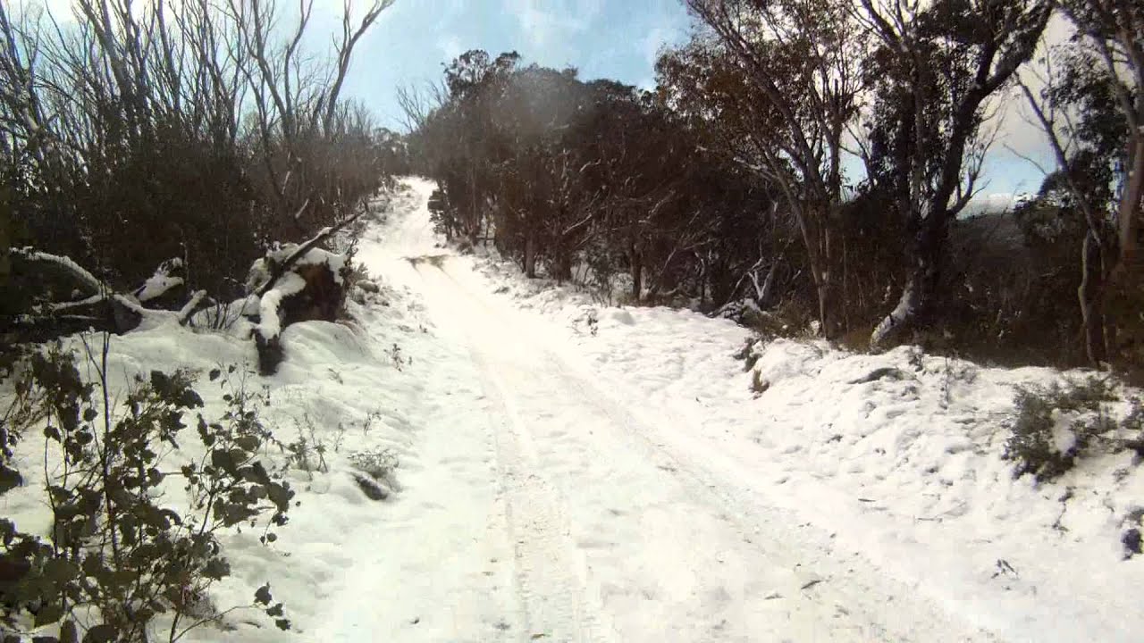 Trail Track 4x4 Mt Pinnibar June 2011.wmv - YouTube